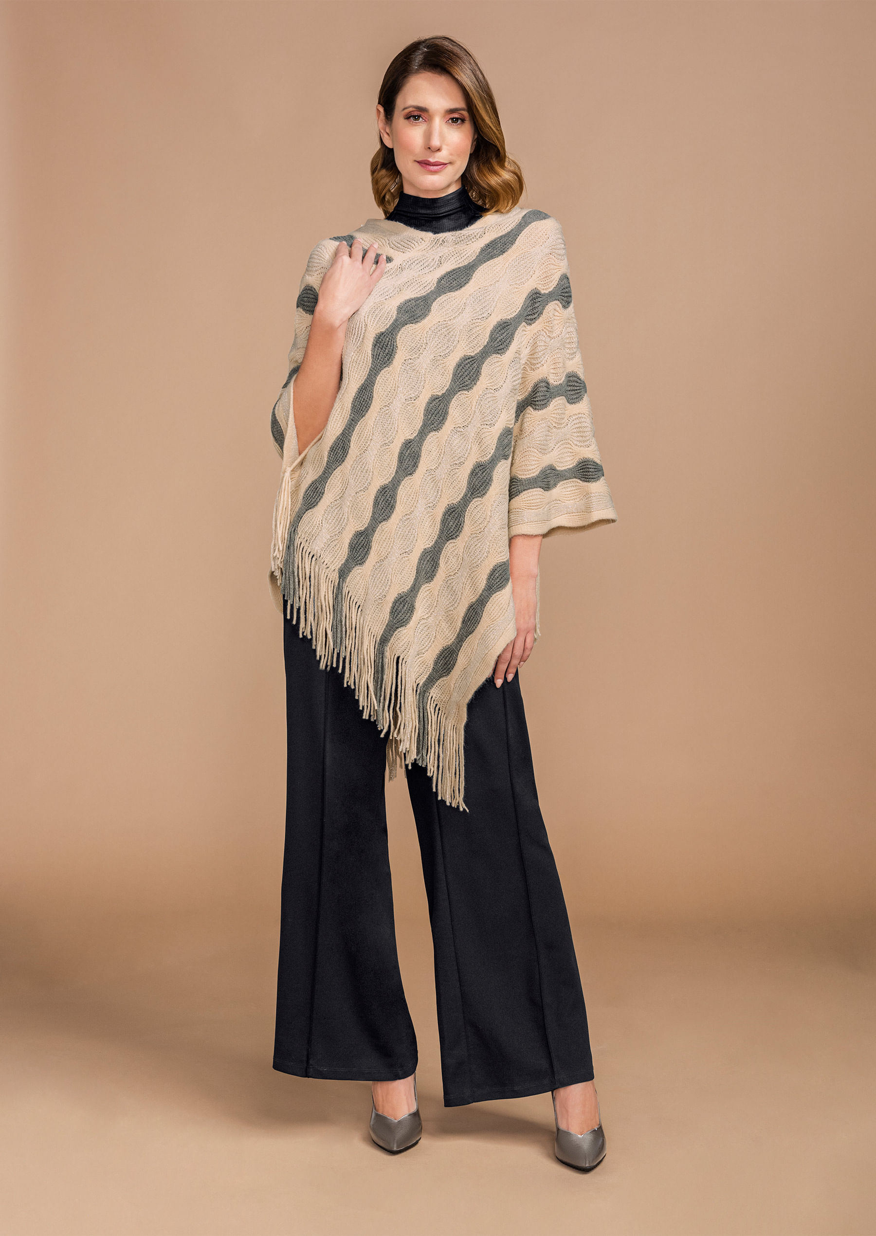 ANDREA WOMEN'S CAPE 54022